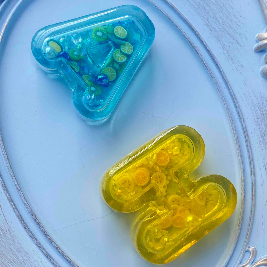 haruiさんのレジン作品 | 作家のためのレジン お試しセット25g×2本 ぷっくりレジン... | croccha