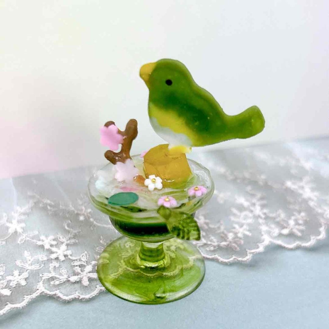 MUKURIさんのレジン作品 | 超透明【大容量UV-LEDレジン液】 レジン液 70g『コス... | croccha