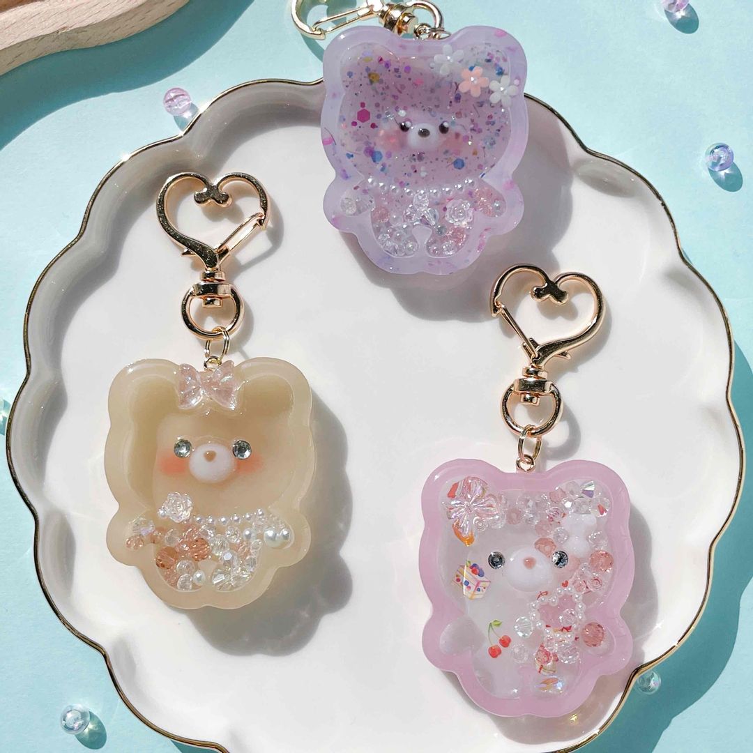 kokomin__0808さんのレジン作品 | Comarimade監修 作家のためのレジン 「着色剤 濃縮... | croccha