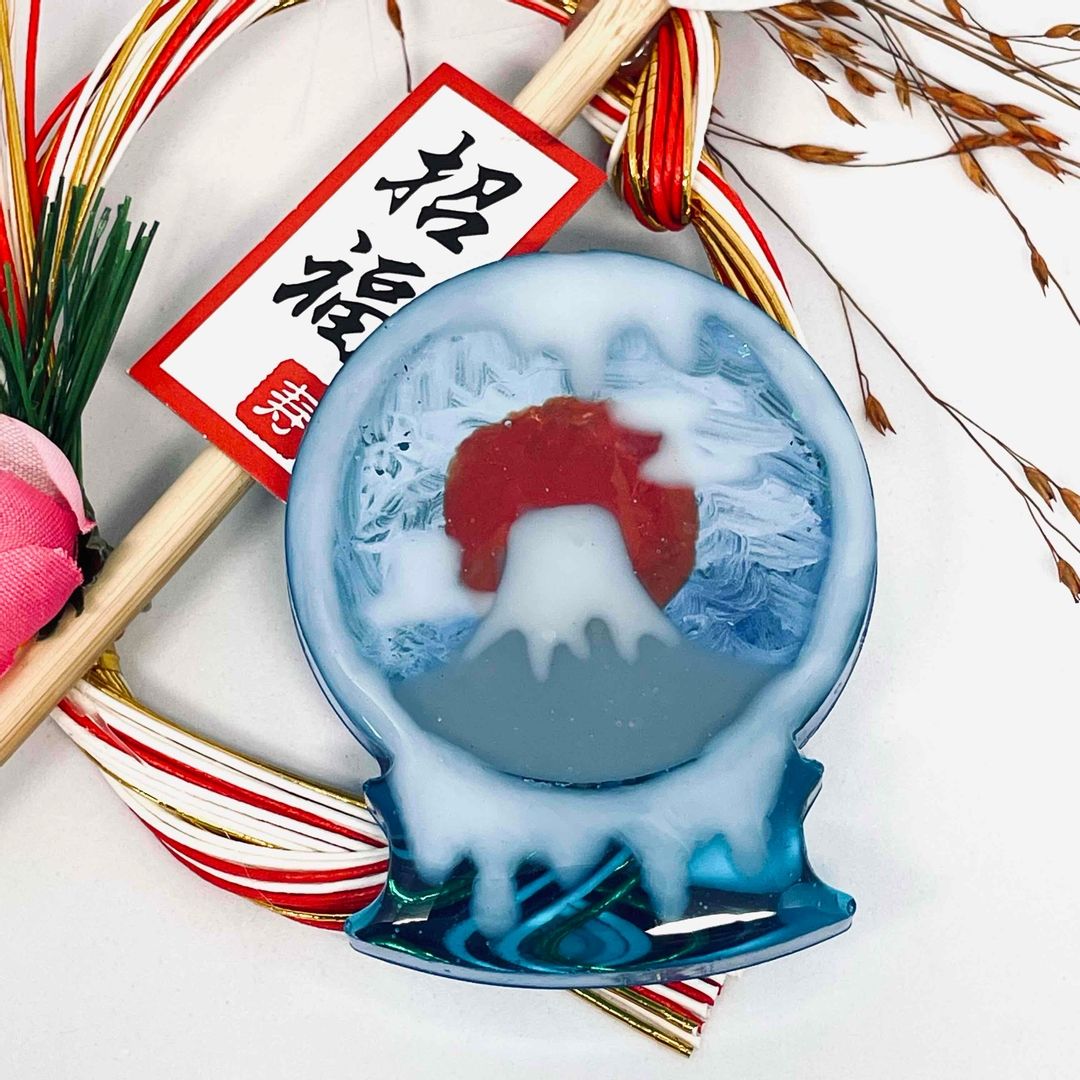 jo.and.art.labさんのレジン作品 | 【高粘度】作家のためのレジン ぷっくりレジン 100g | croccha