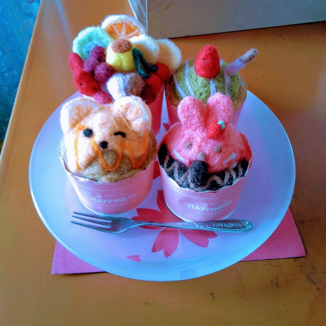 necominaさんのフェルト作品 | 【羊毛フェルト最大20％オフ】 ハマナカ ニードルわたわた5... | croccha