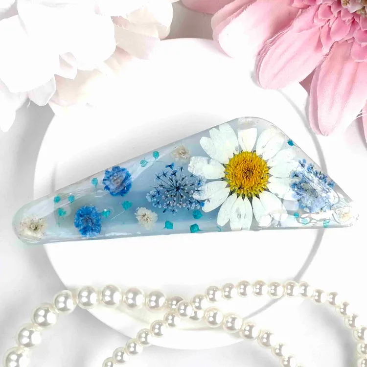 にょろさんのレジン作品 | 【高粘度】作家のためのレジン ぷっくりレジン 100g | croccha