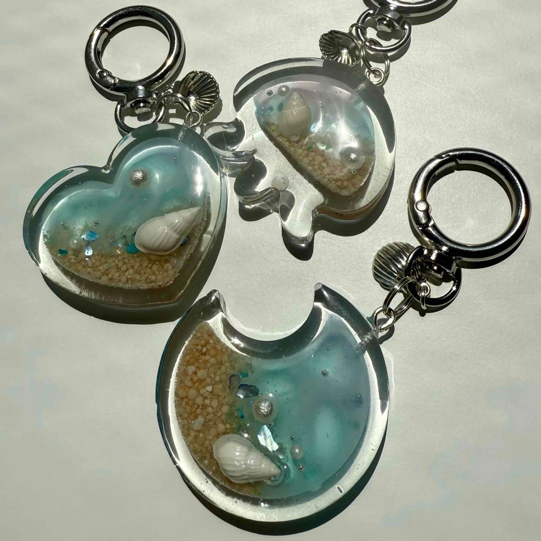 うららさんのレジン作品 | 作家のためのレジン 「 UV/LEDコーティング液 25g ... | croccha