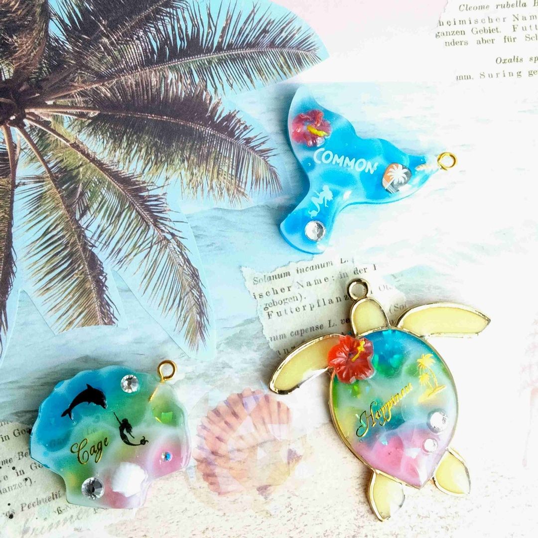 ゆき ️氷さんのレジン作品 | 【100g 】キララ UVレジン液 / ハードタイプ 高粘度... | croccha