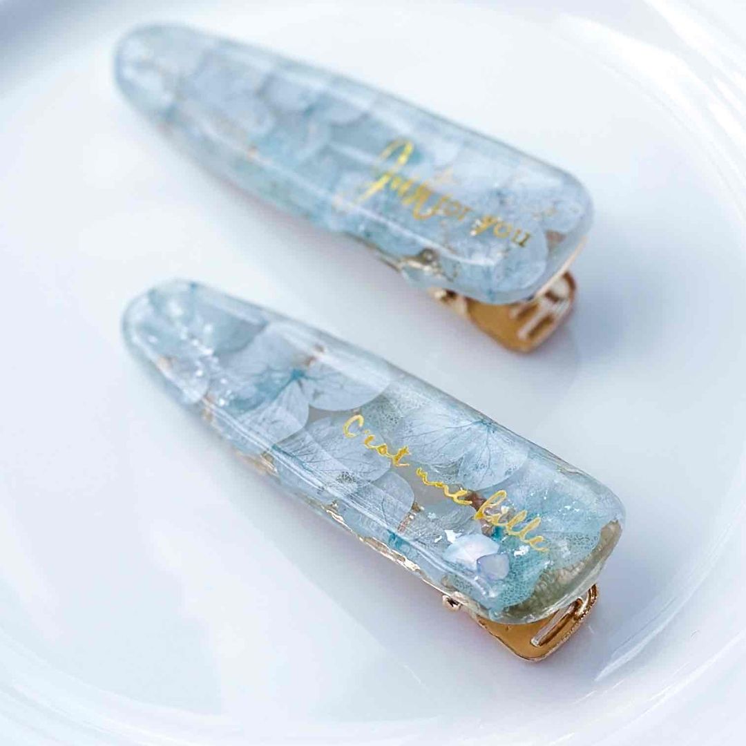 Pualeiさんのレジン作品 | 【10本セット】ヘアクリップ ヘアピン ゴールド 中抜き 三... | croccha