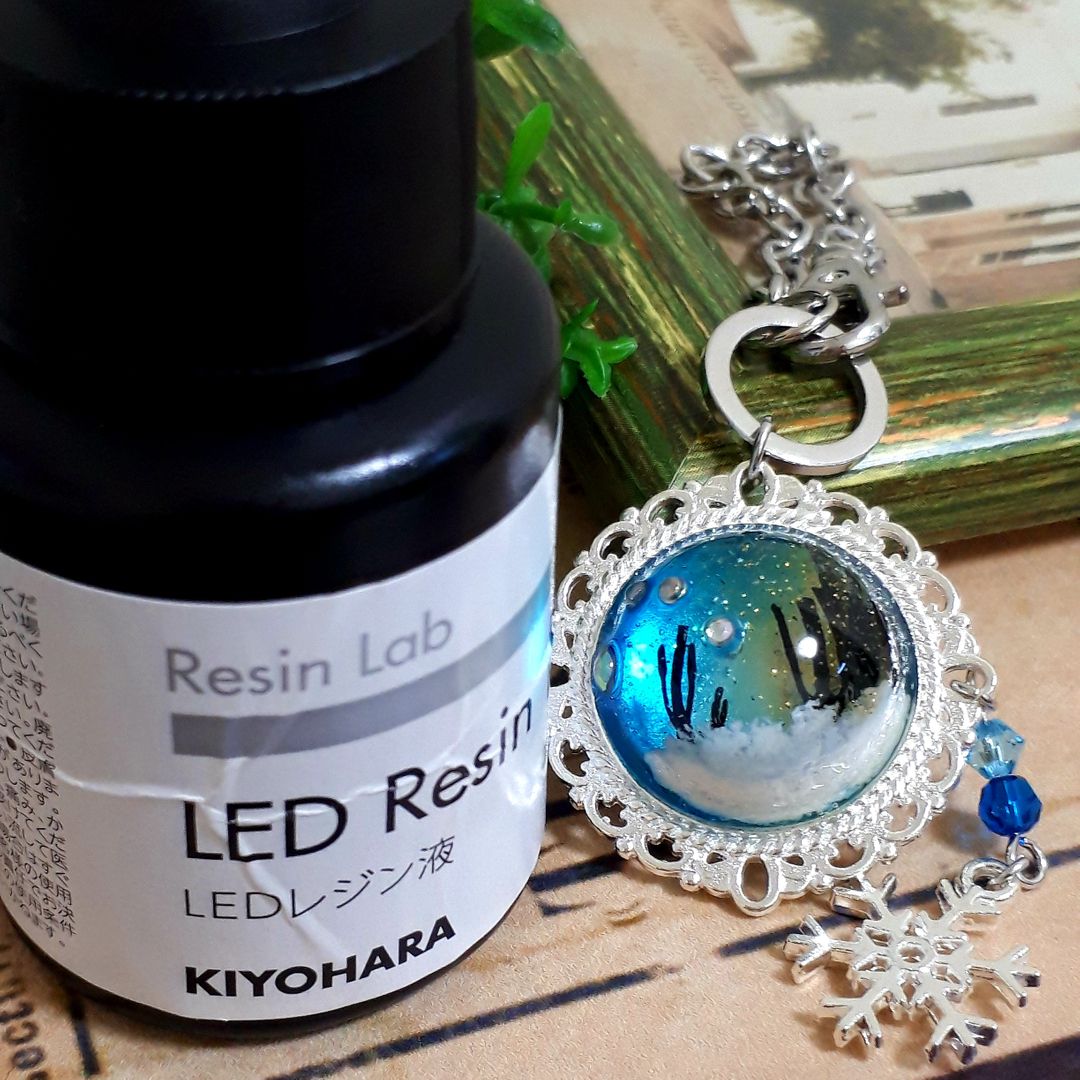 くろす工房さんのレジン作品 | KIYOHARA Resin Lab レジンラボ LED レ... | croccha