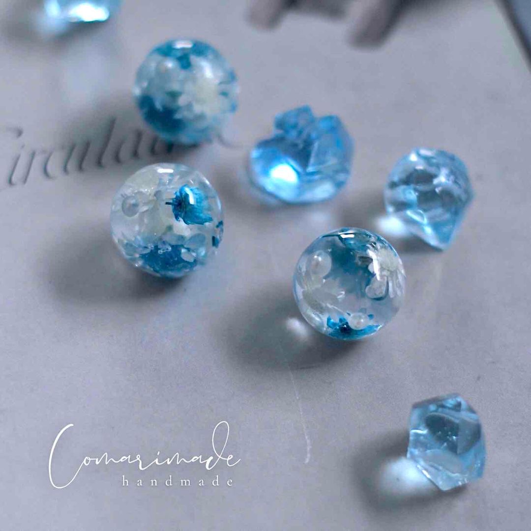 𝐂𝕠𝕞𝕒𝕣𝕚𝕞𝕒𝕕𝕖 (*こまり*)さんのレジン作品 | 【定期便】作家のためのレジン 200g | croccha