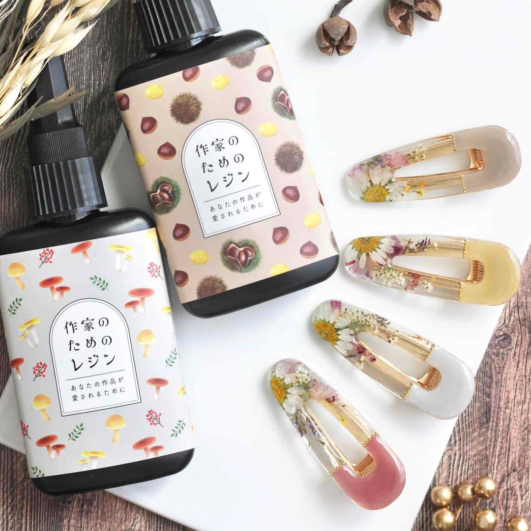 𝐂𝕠𝕞𝕒𝕣𝕚𝕞𝕒𝕕𝕖 (*こまり*)さんのレジン作品 | 作家のためのレジン 100g | croccha