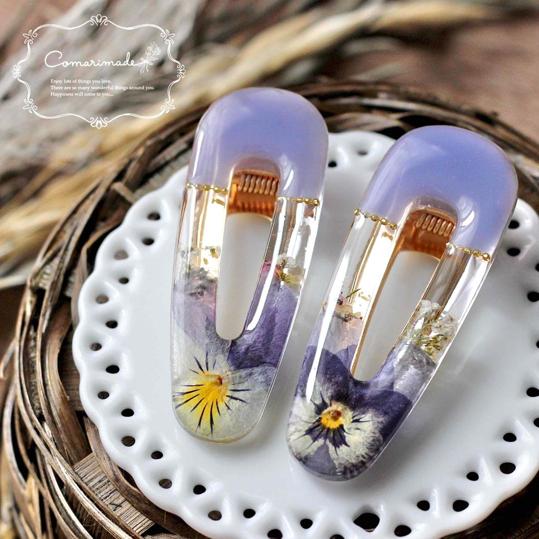 𝐂𝕠𝕞𝕒𝕣𝕚𝕞𝕒𝕕𝕖 (*こまり*)さんのレジン作品 | シリコンモールド レジンモールド ヘアピン＆ヘアクリップモー... | croccha