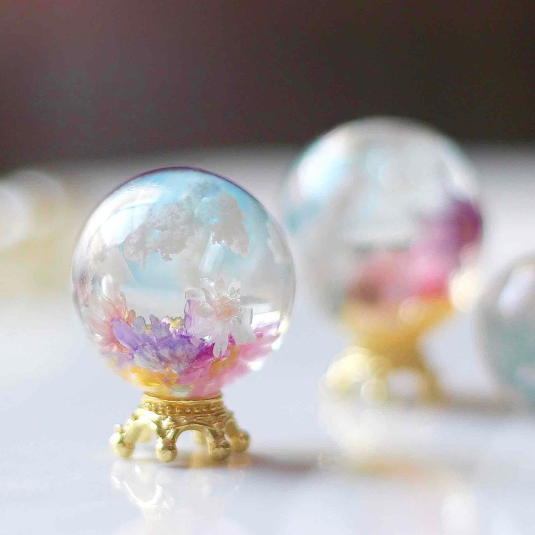 𝐂𝕠𝕞𝕒𝕣𝕚𝕞𝕒𝕕𝕖 (*こまり*)さんのレジン作品 | 【小分け】スターフラワー マルセラドライレジン用花材 | croccha