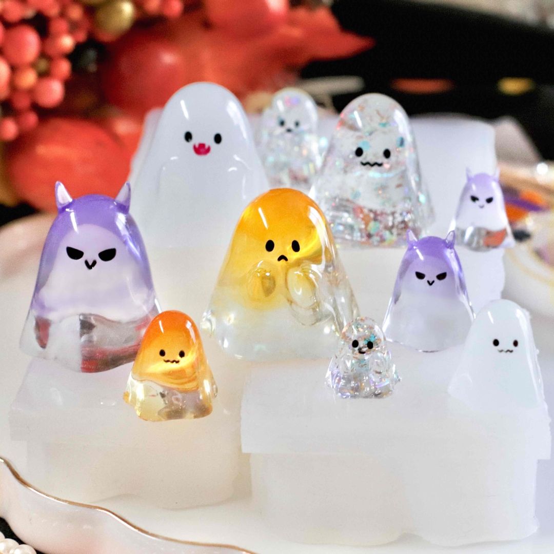 𝐂𝕠𝕞𝕒𝕣𝕚𝕞𝕒𝕕𝕖 (*こまり*)さんのレジン作品 | 【3個セット】シリコンモールド 3Dモールド おばけ ゴース... | croccha