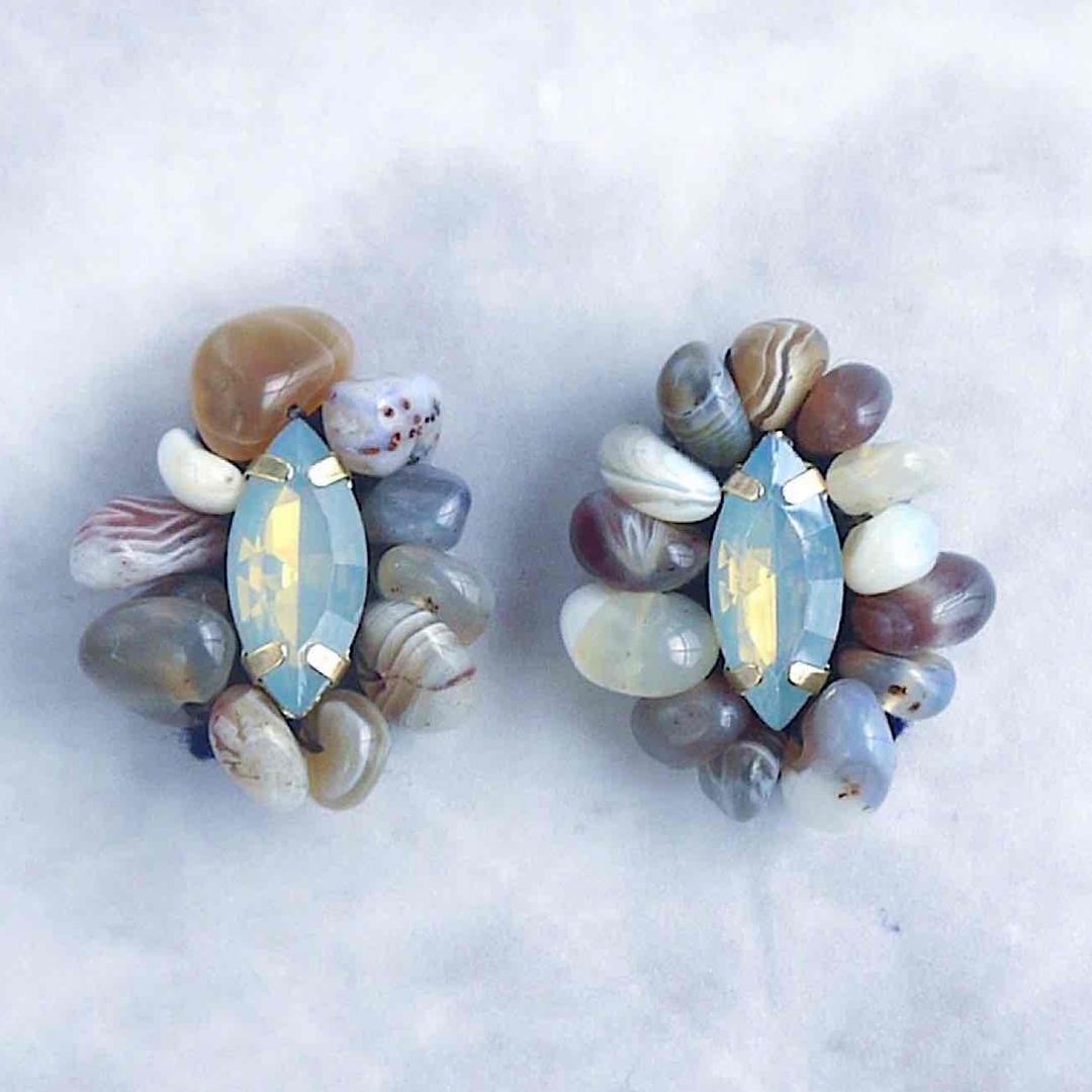 Une｜レジンアクセサリーさんの刺しゅう作品 | フランス刺繍針 3〜9号 | croccha