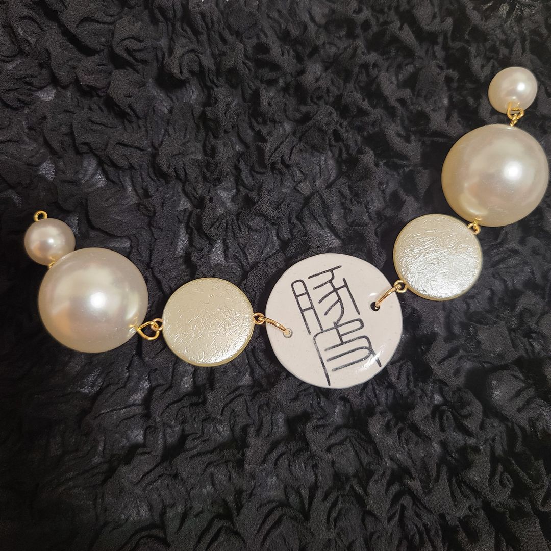 handmadeworks ARIAさんのパーツ アクセサリー作品 | プラ板 | croccha