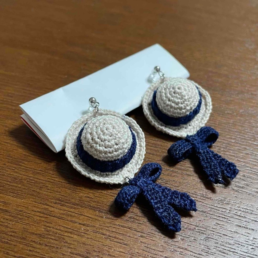 sasasaさんの編み物作品 | DAISO 刺繍糸 12colors | croccha