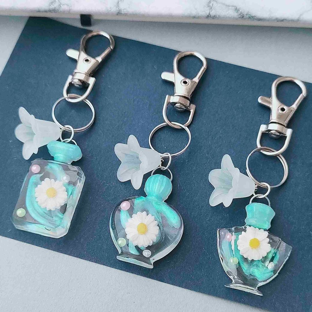 アオイロ屋さんのレジン作品 | 作家のためのレジン 200g | croccha