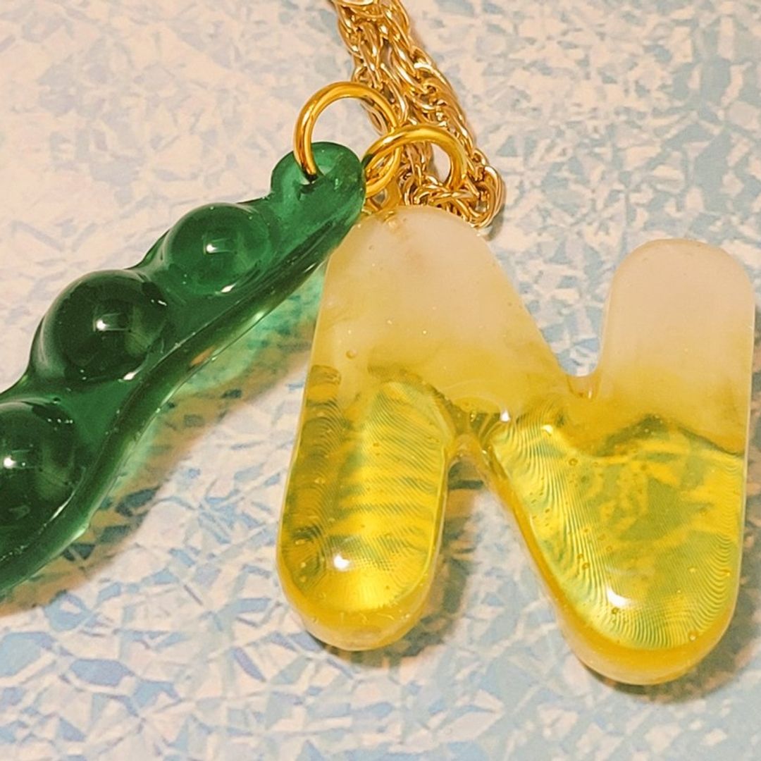 haco*nstructさんのレジン作品 | 【追加用レジン1本100g】作家のためのレジン 200gの定... | croccha