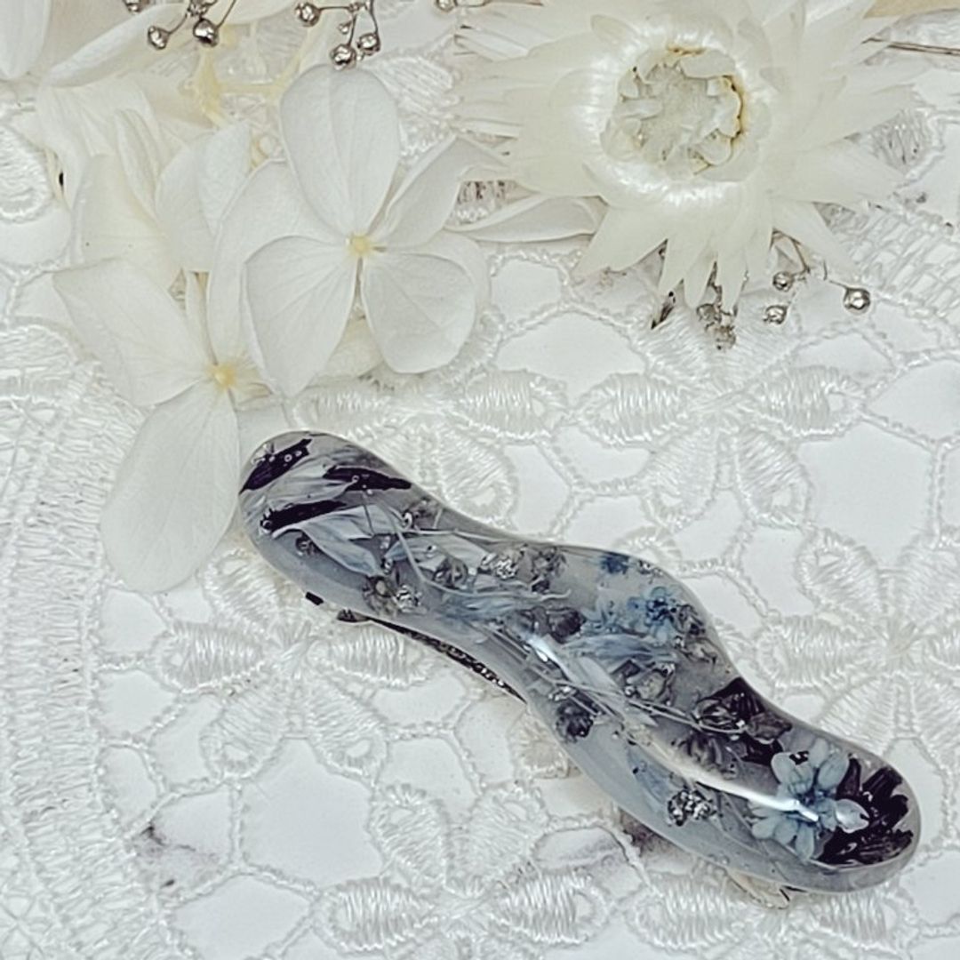 haco*nstructさんのレジン作品 | 【再販】作家のためのレジン Uneデザインラベル 100g | croccha