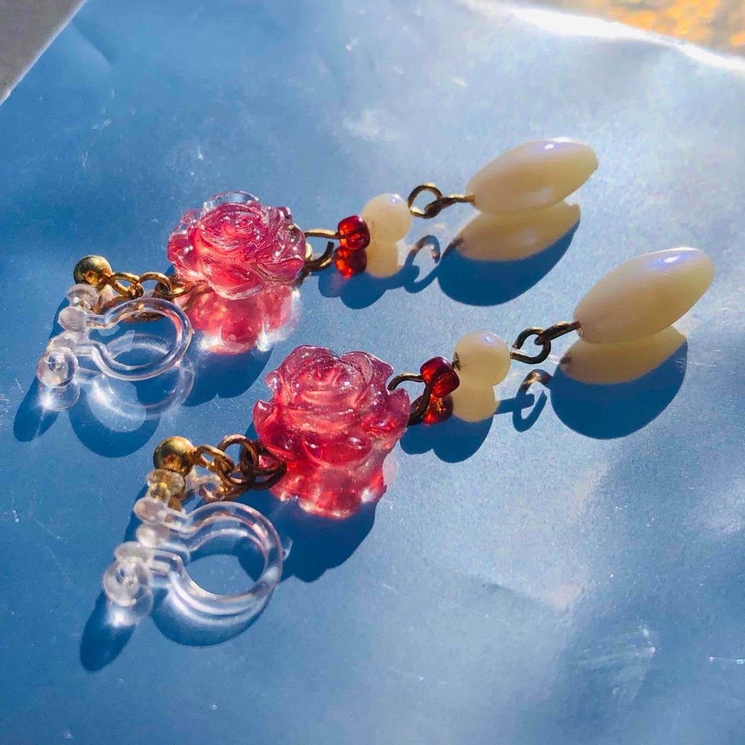 mendakoさんのレジン作品 | 超透明【大容量UV-LEDレジン液】 レジン液 70g『コス... | croccha