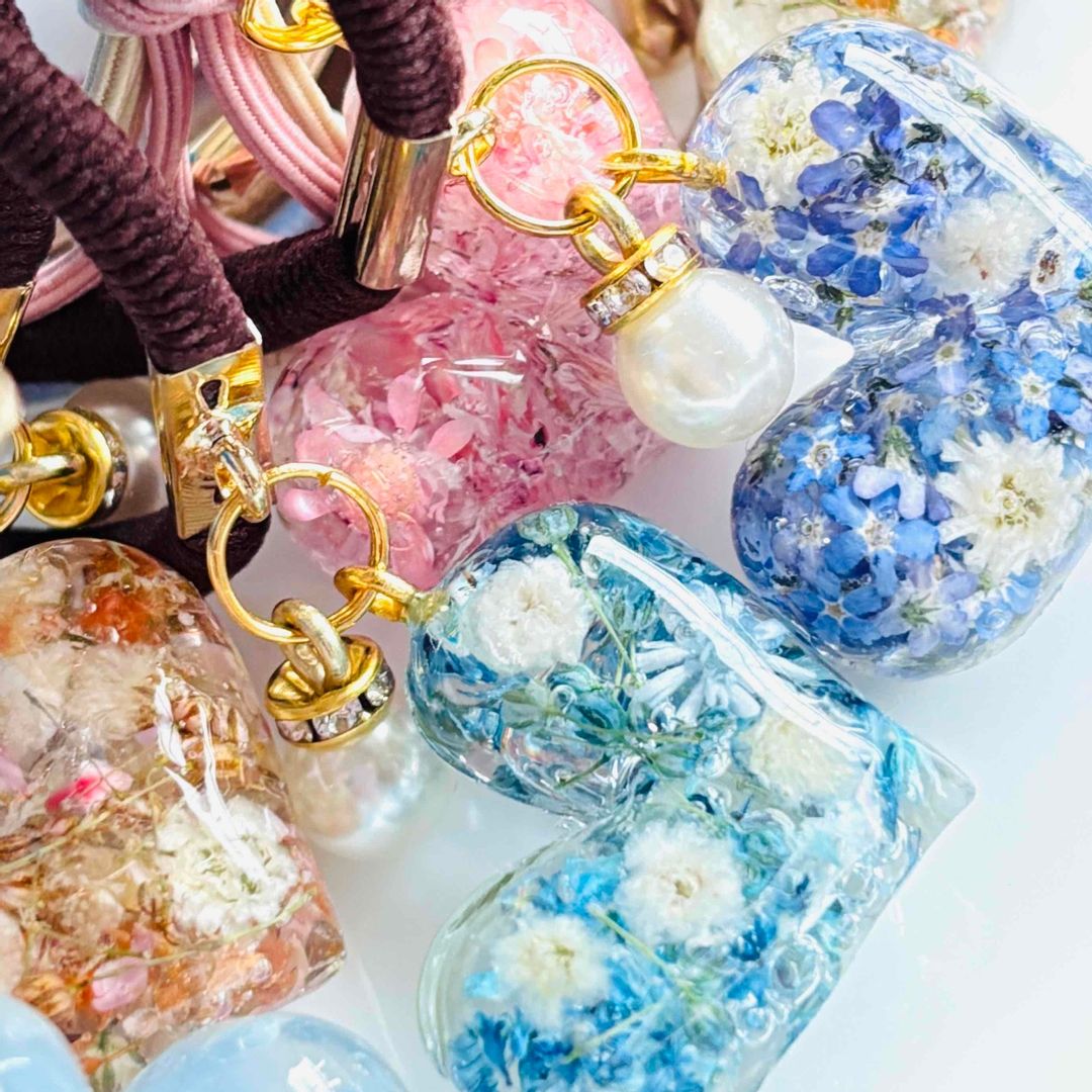 まっｻﾝさんのレジン作品 | 【定期便】作家のためのレジン 400g | croccha