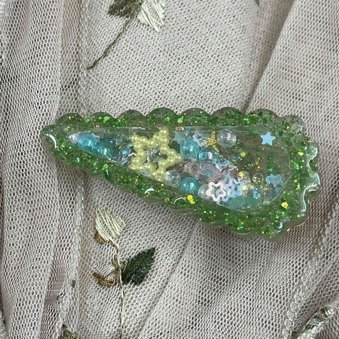 鷹ママさんのレジン作品 | 超透明【大容量UV-LEDレジン液】70g 『コスパ＆クオリ... | croccha