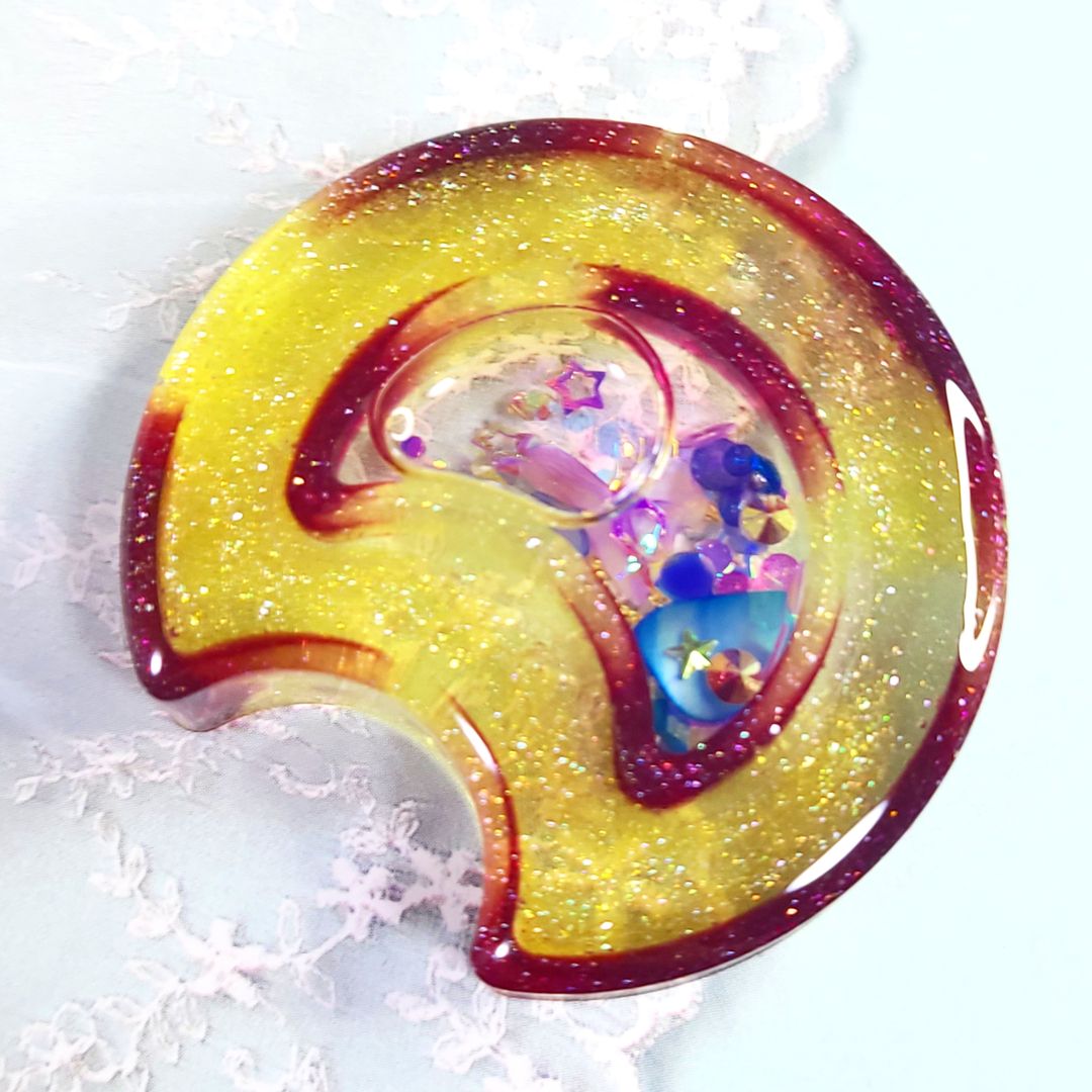 Ami_resinさんのレジン作品 | 【定期便】作家のためのレジン 400g | croccha