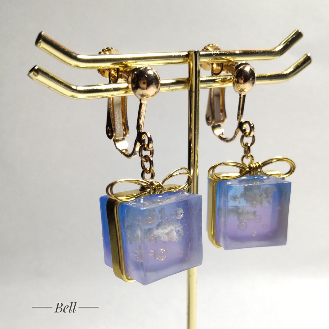 Bellさんのレジン作品 | 作家のためのレジン 100g | croccha